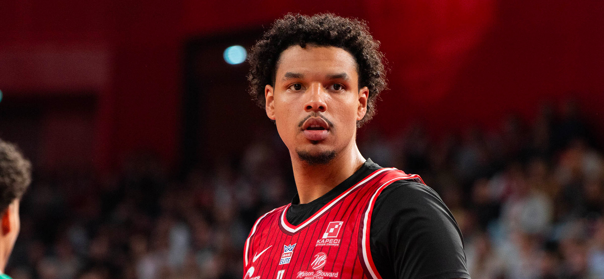 Tre Mitchell, blessé pour les prochains matchs - JL Bourg Basket